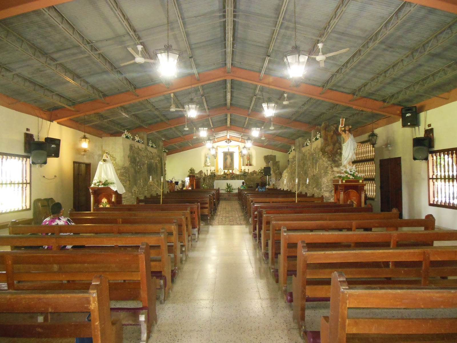 Ermita de Espinar de Aguada: Renovacion Catolica Carismatica